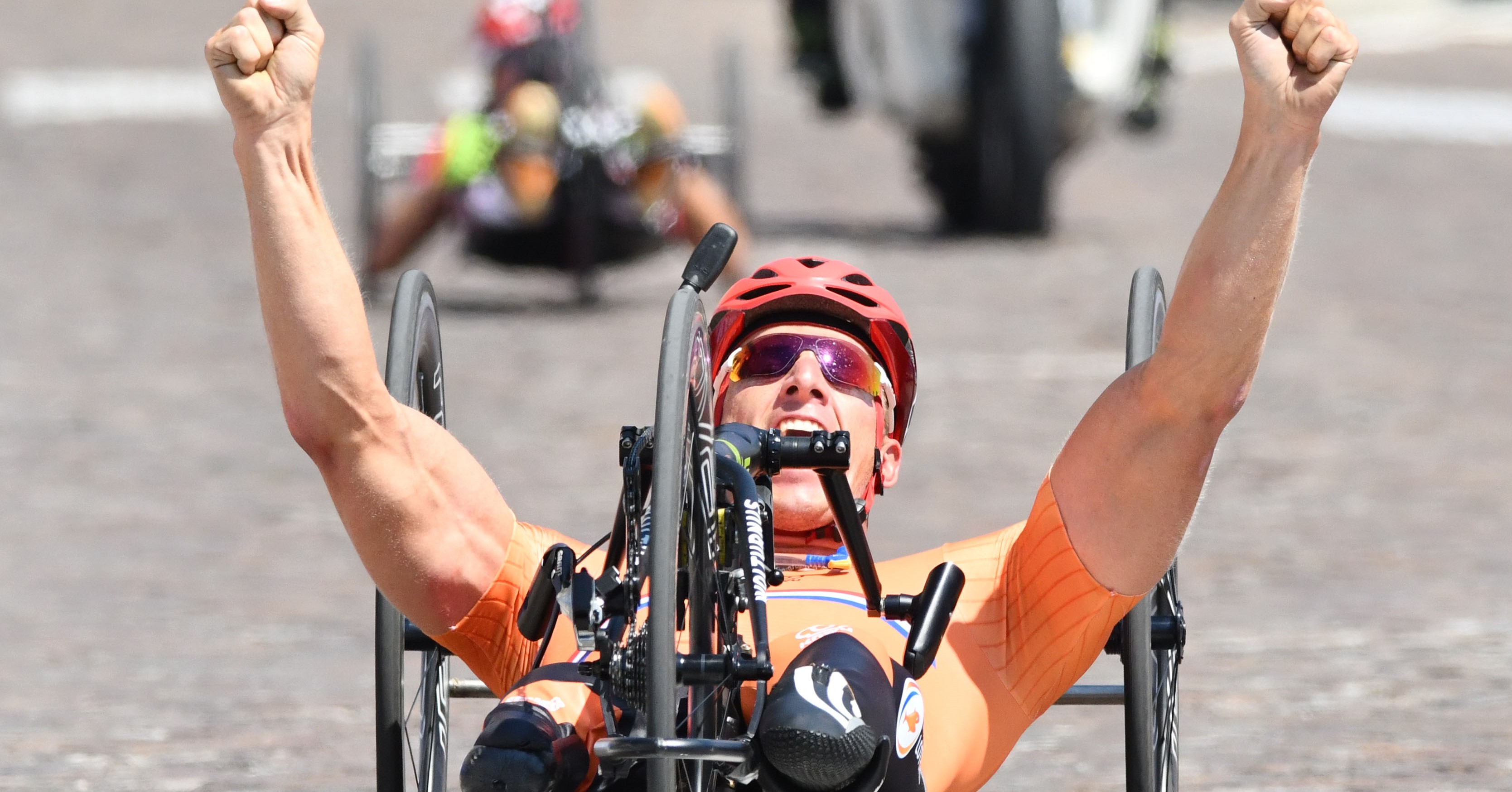 Jetze Plat pakt tiende wereldtitel handbiken! | Uniek Sporten